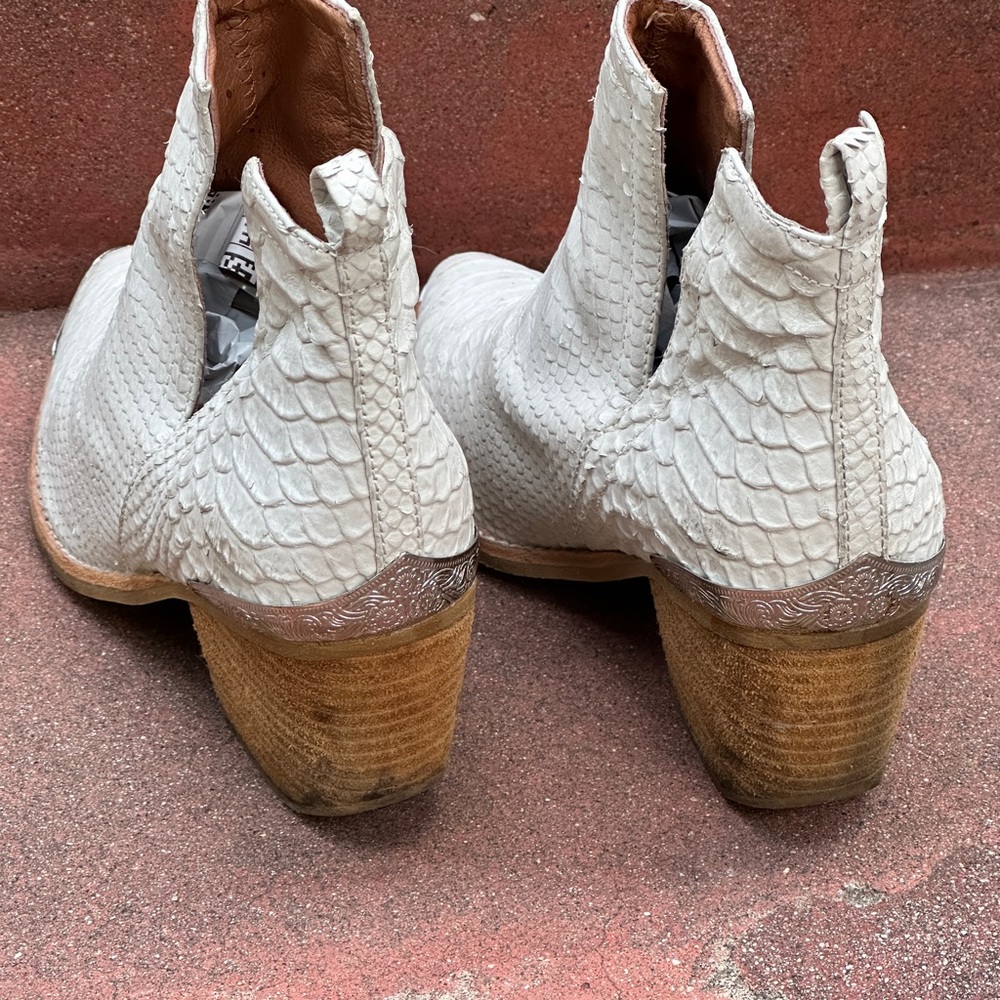 Jeffrey Campbell White Snake Boots - Gem